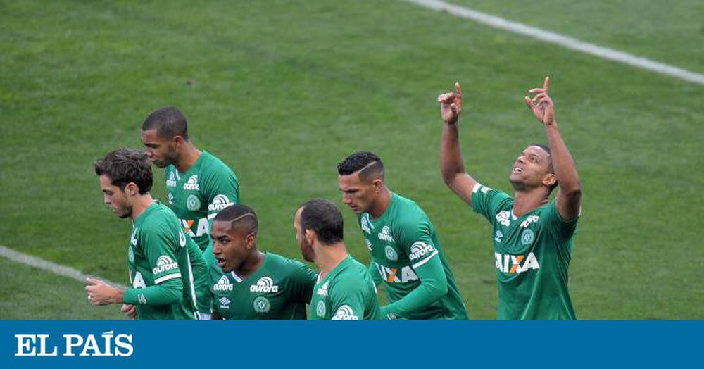 Longe da fama, Bruno Rangel virou artilheiro e ídolo da Chapecoense ...
